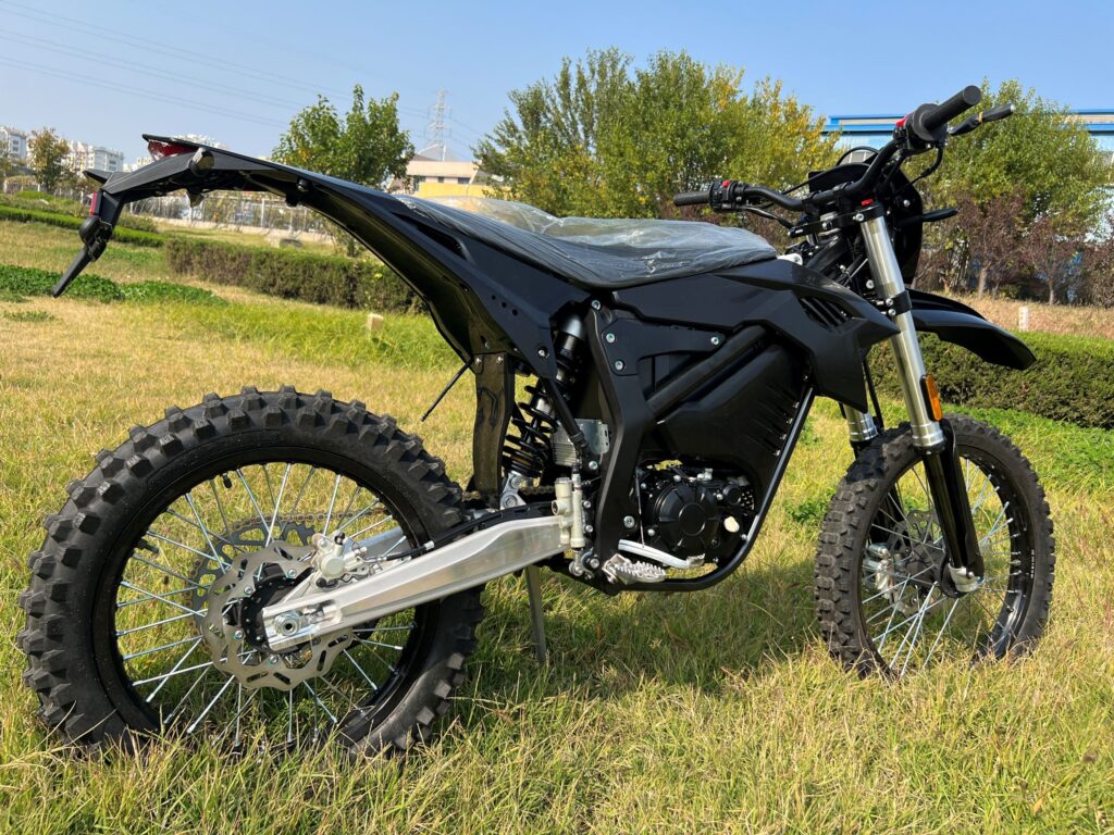 TYE3000 ELECTRIC DIRT BIKE ON ROAD - TYEMOTO