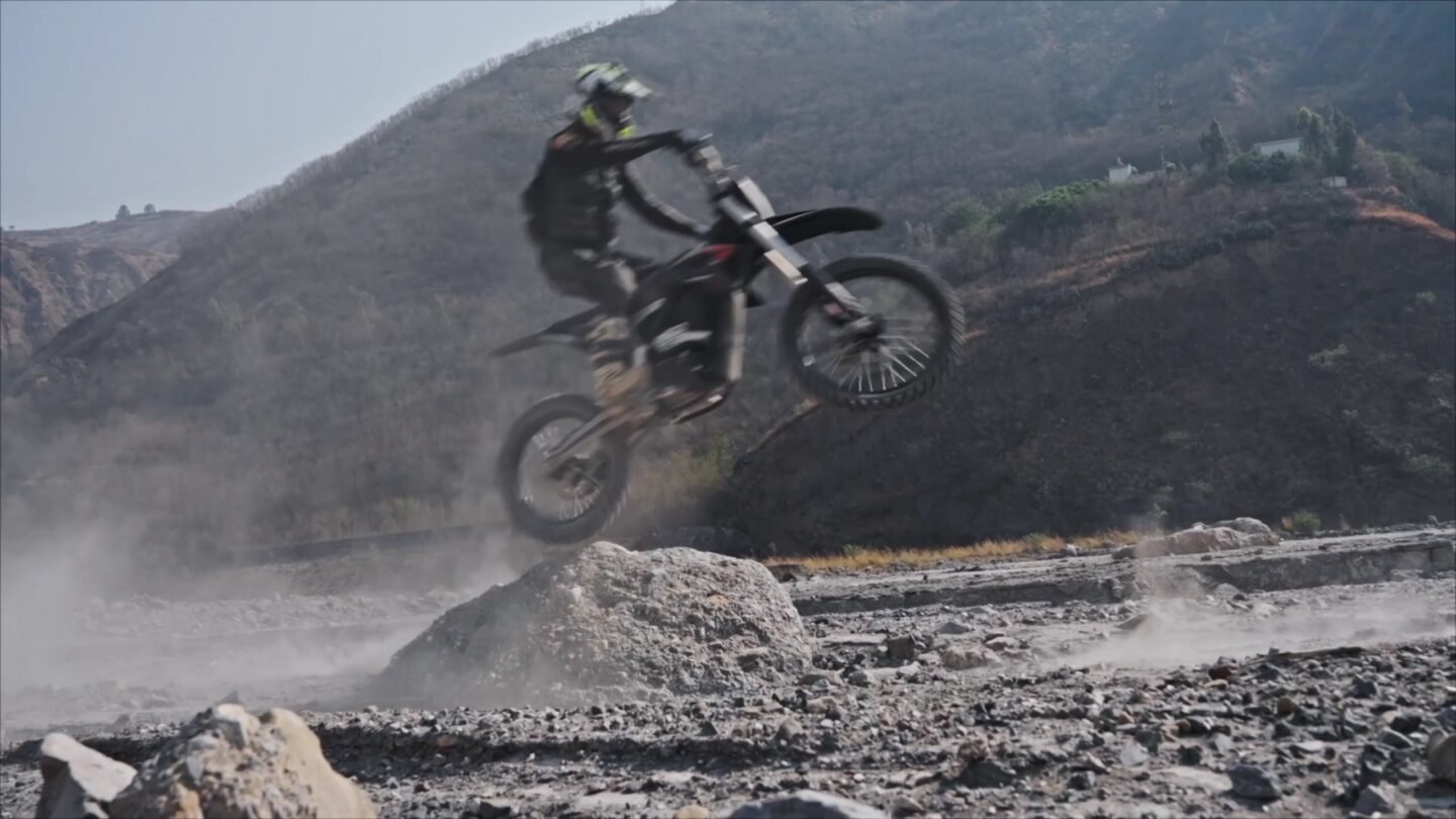 Off Road Motorbike Electric: A New Horizon for Adventure - TYEMOTO