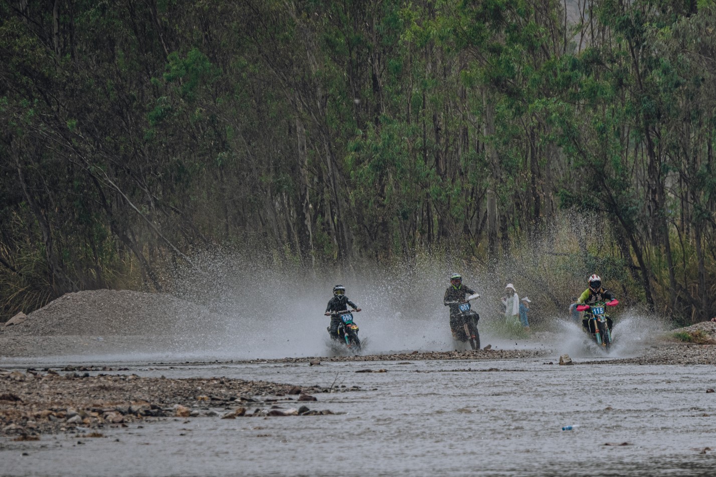 Electric Enduro Race - TYEMOTO