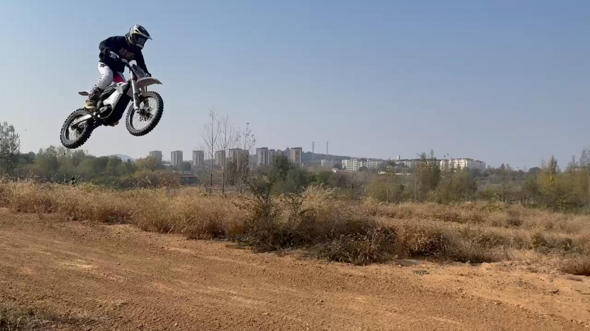 Starting and Operating Single Speed Electric Dirt Bikes