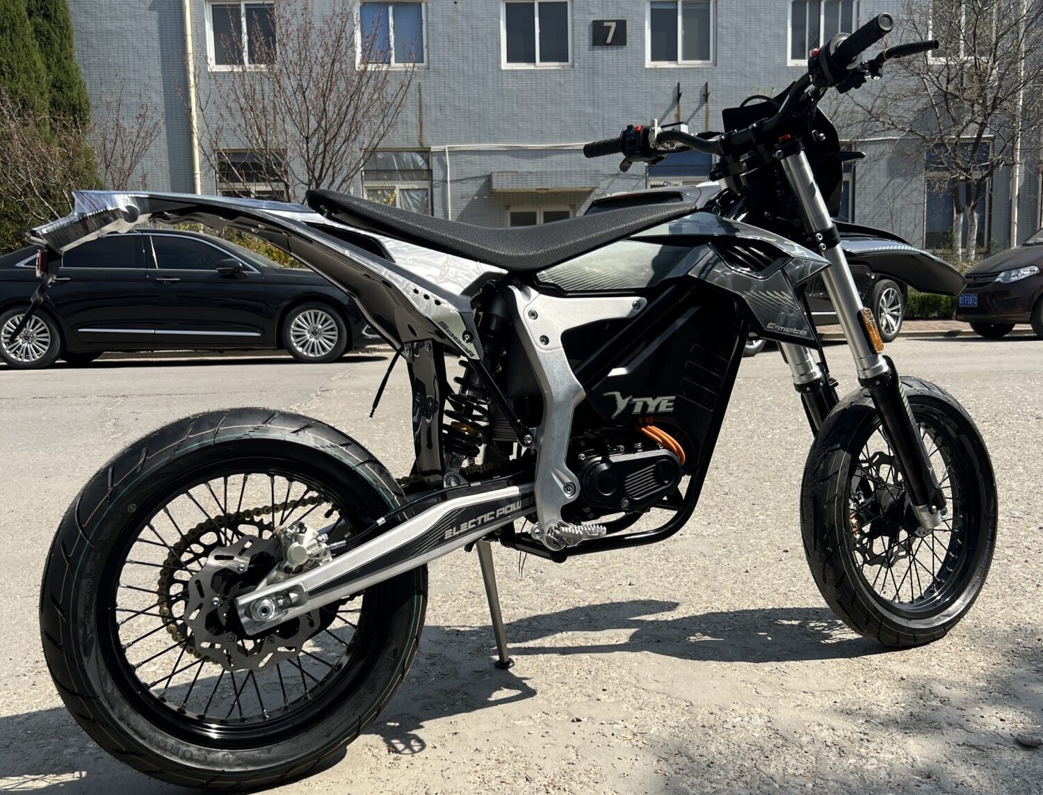 Deutschland: Das neue Terrain für erwachsene Elektro-Enduro-Motorräder ...